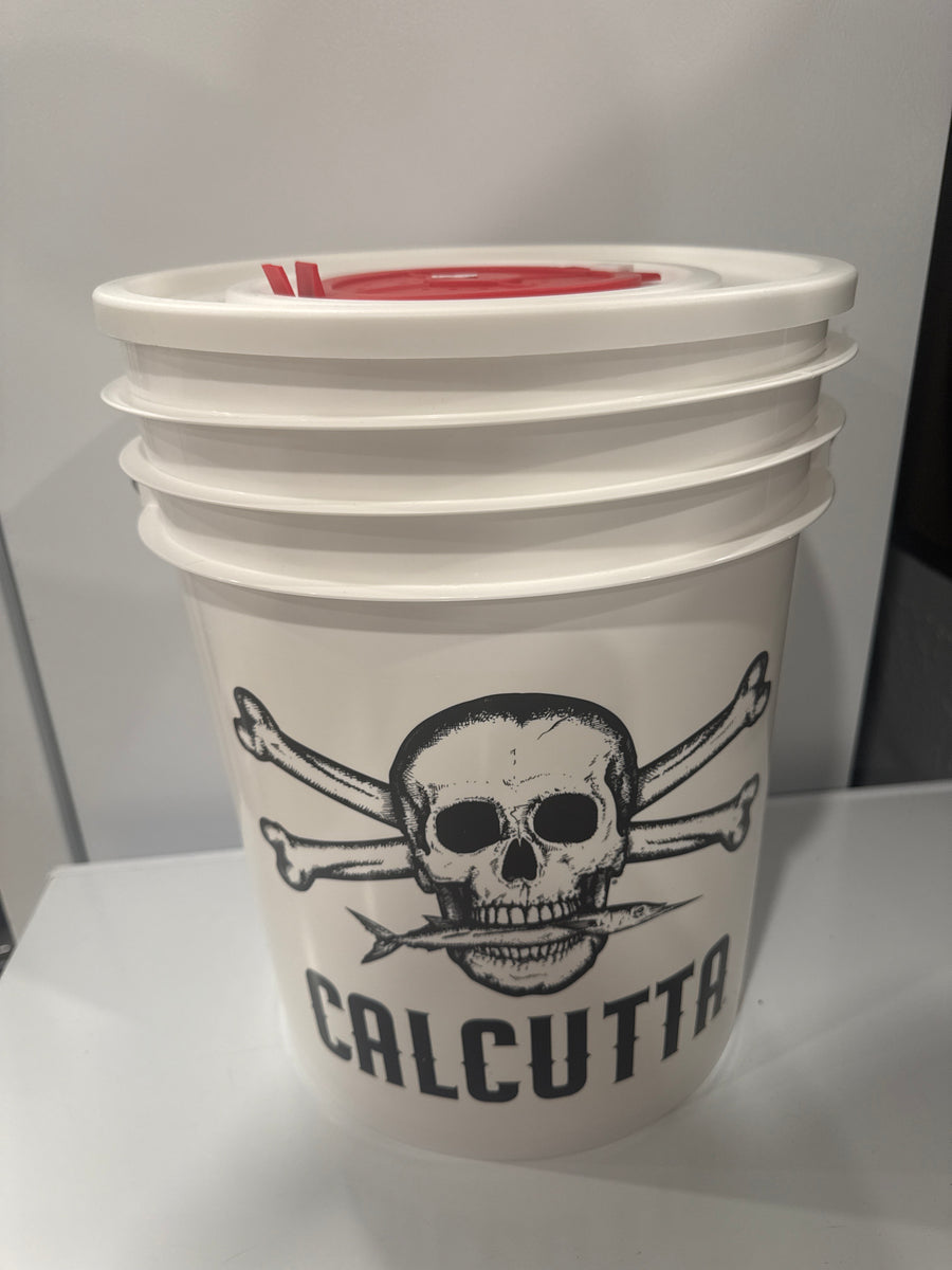 Bait Buckets wit/ Lid – JDOutdoorAdventures